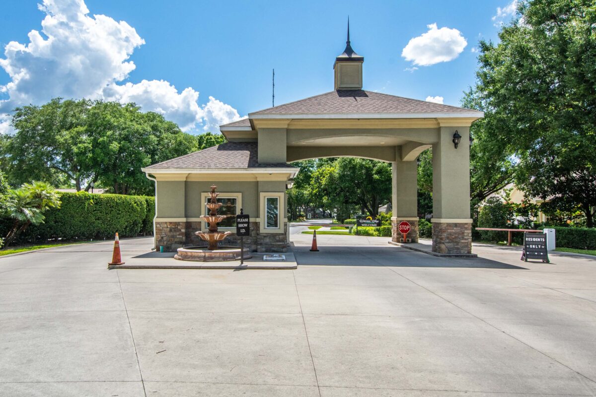 Oaks at Waterman Village Retirement Community | Central Florida